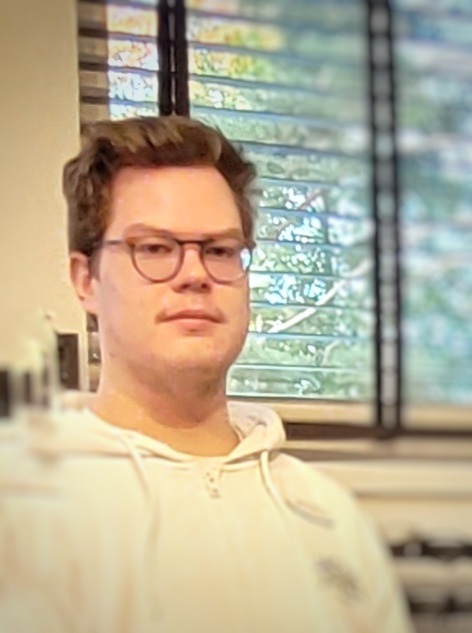 eemeli - ML-Optiikka Keuruu